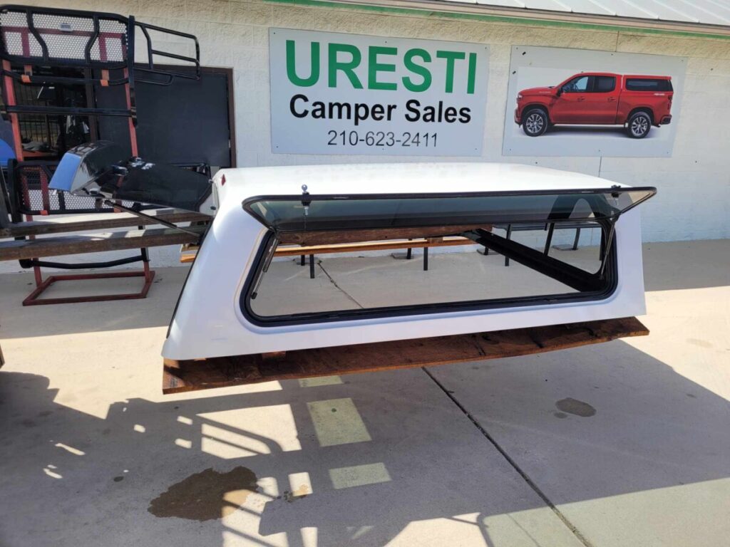 Used Tops | Alamo City's Uresti Camper Sales & Truck Specialties